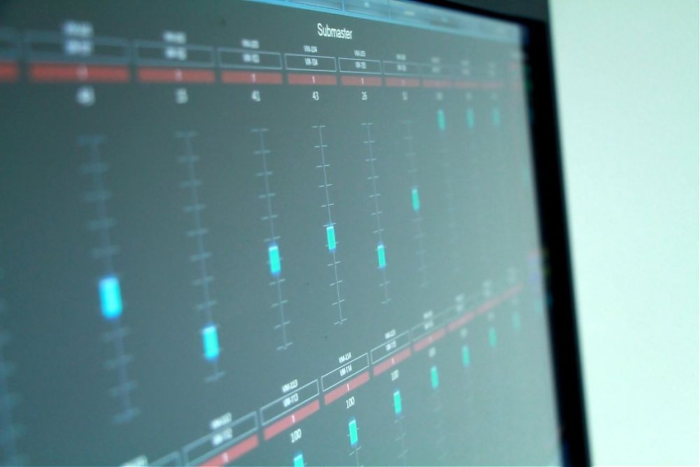V:Server - Syncronorm